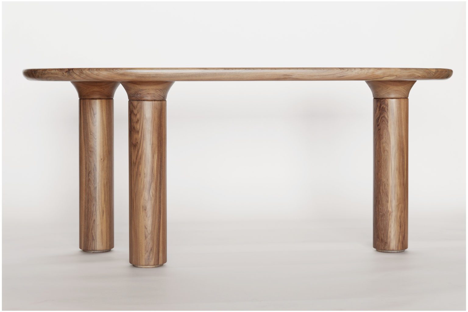 3-Legs Ki Table Victoria Magniant The Invisible Collection